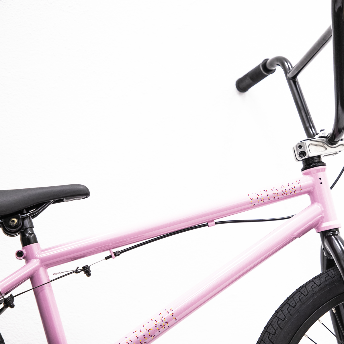 Rower BMX Academy Entrant Bright Pink / Black : AveDistro